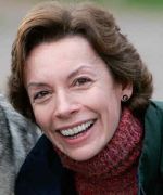 Paver Moves to Puffin for New Series