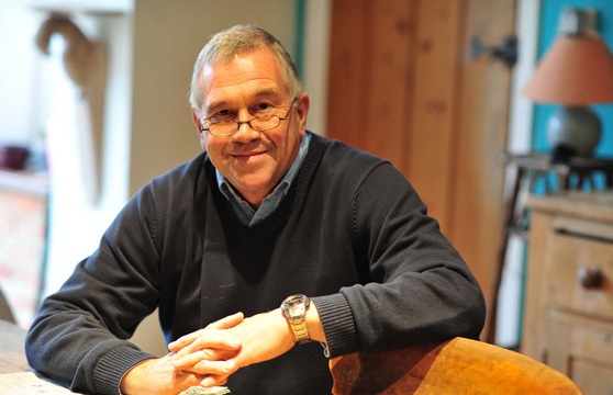 Master of Paris: PW Talks with Simon Brett