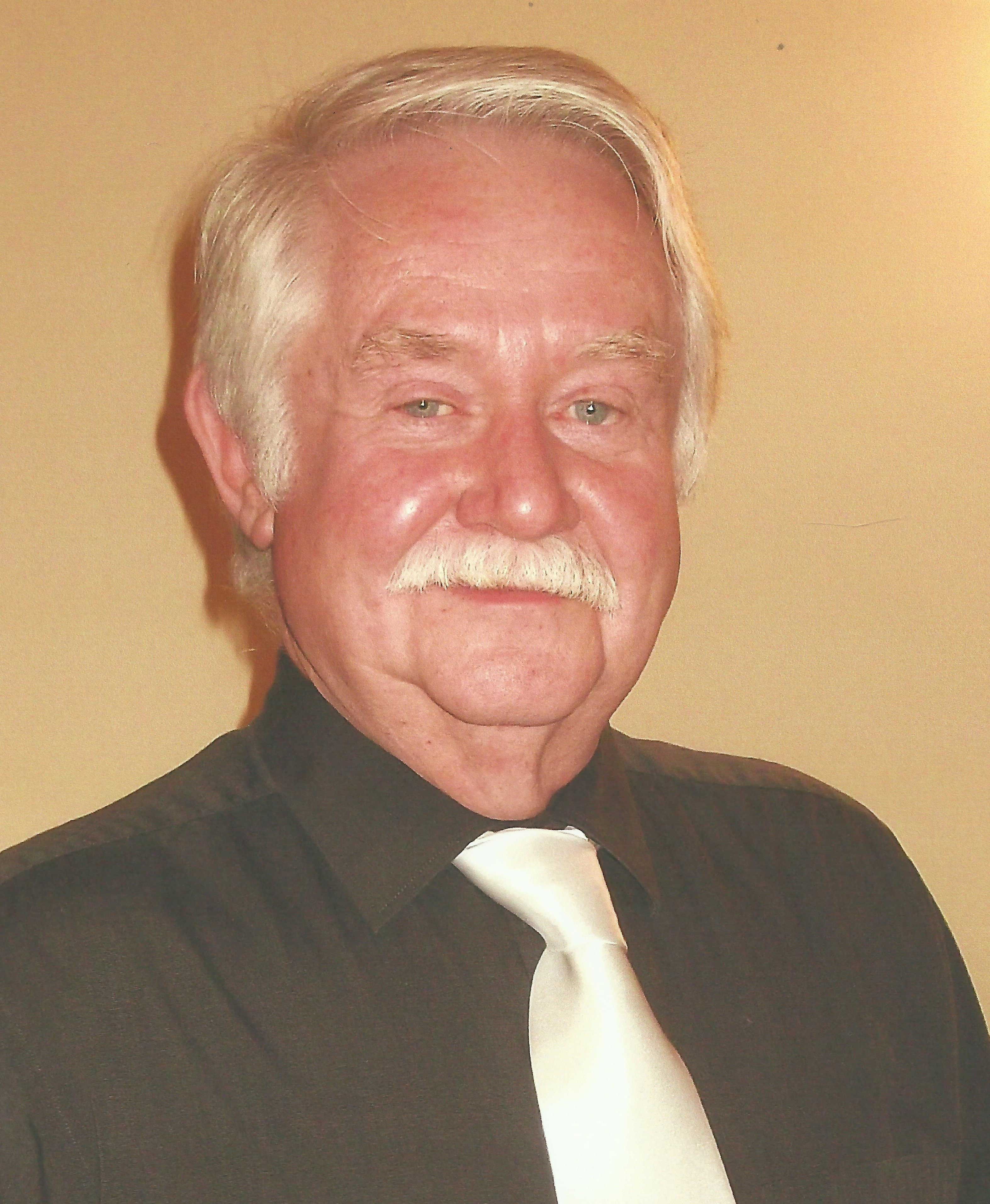 How Mike Ripley Brought Back Albert Campion