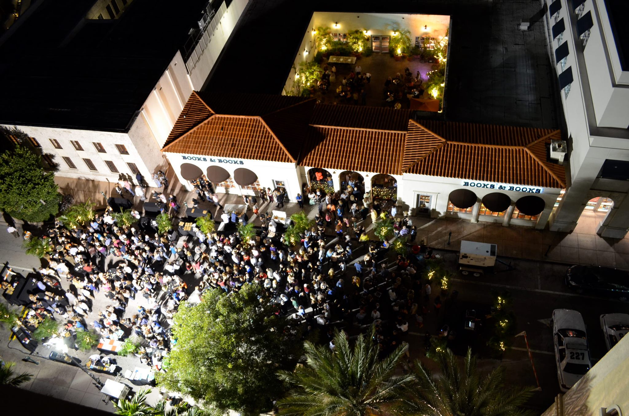 Finalists Named for 2016 PW Bookstore of the Year