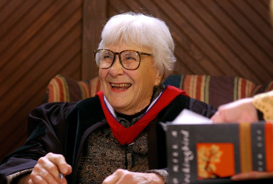 Harper Lee Dies at 89