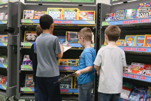 Follett Takes Book Fairs to Texas