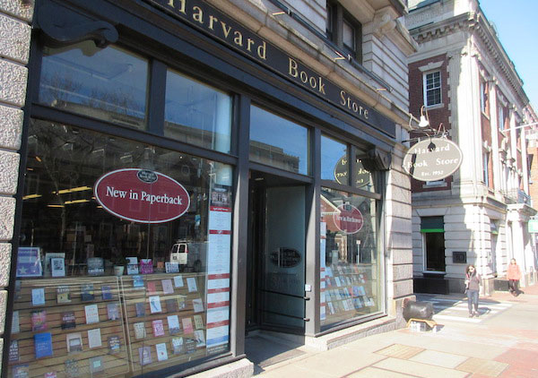 Indie Bookstores Find New Love for Romance Books
