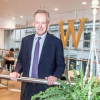 Elliott Completes Purchase of B&N