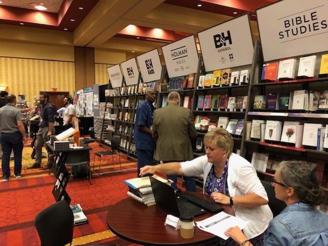 Expanded Christian Product Expo Attracts 800 Attendees