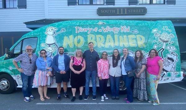 Jeff Kinney Throws Beantown Party for All-Star Librarians