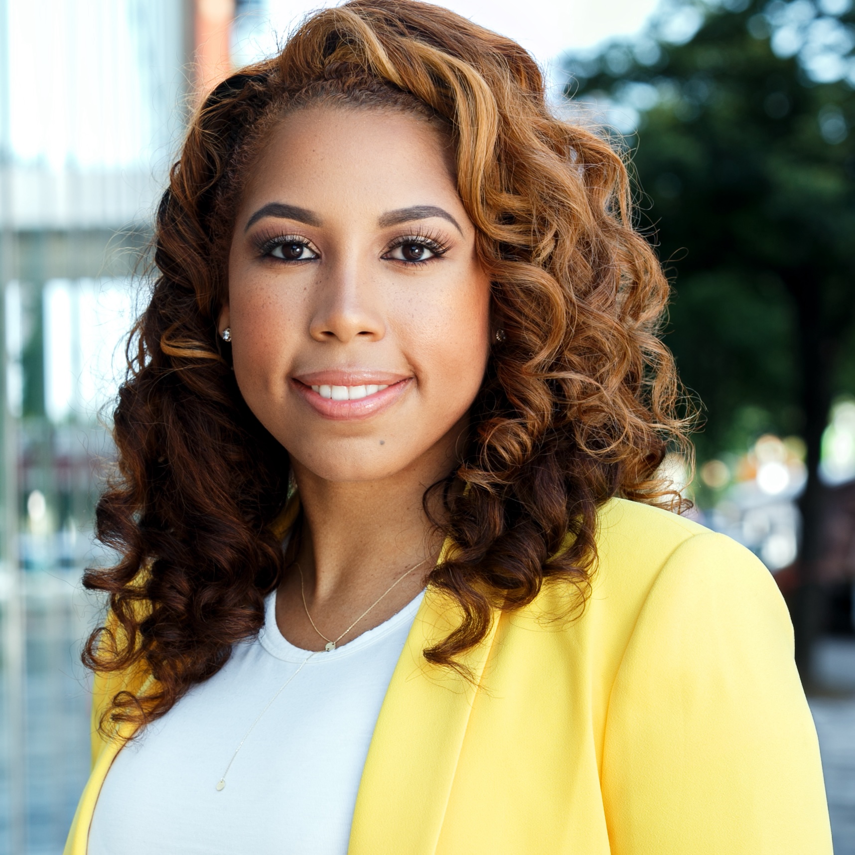 Gabrielle Gambrell to Succeed Sophie Cottrell as Head of HBG Comms