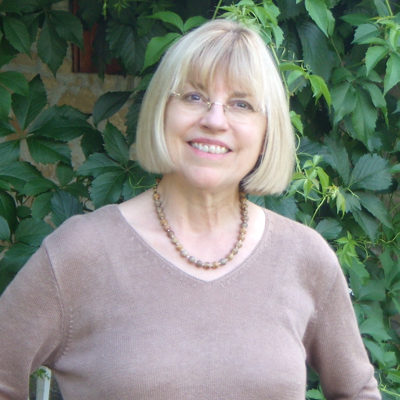 LuAnn Walther to Retire from Knopf Doubleday Publishing Group