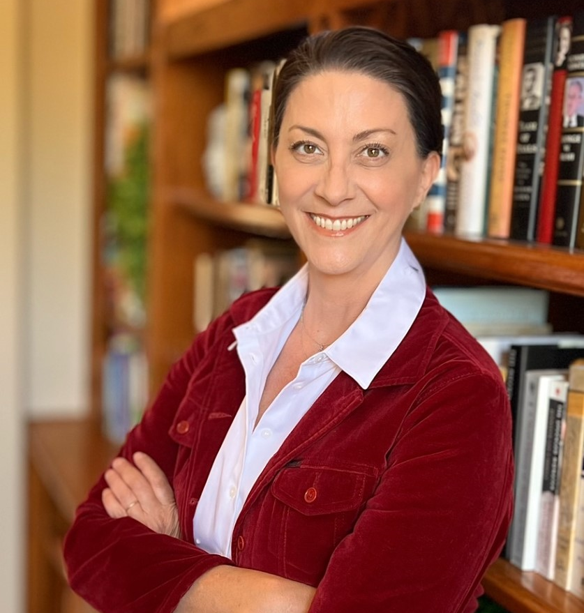 Tara Catogge Named COO of Insight Editions